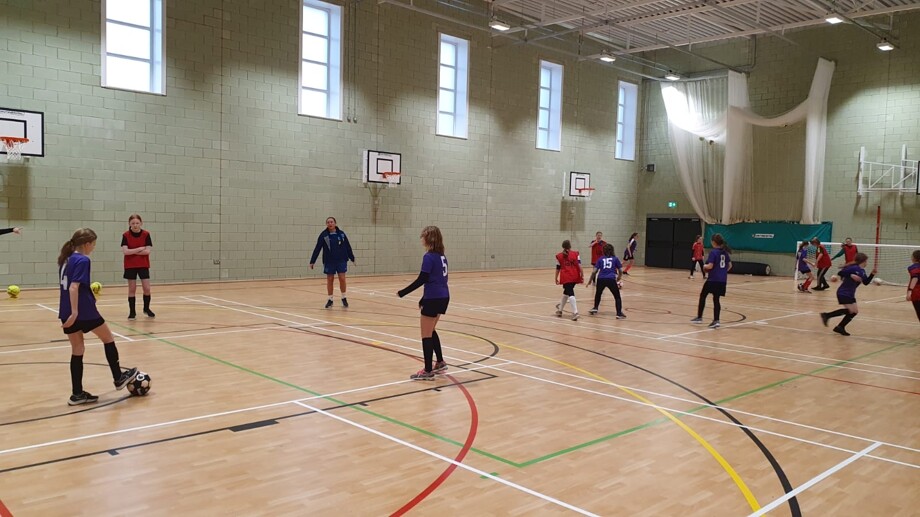 'Thriving on the pitch' - News - Simon Langton Girls’ Grammar School